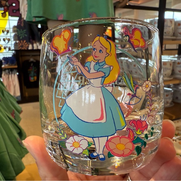 Disney | Kitchen | Disney Epcot Flower And Garden Festival Alice On ...